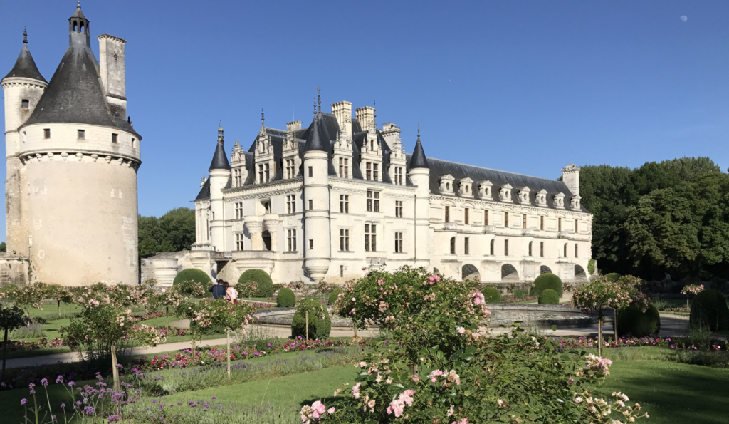 Amazing French Chateaus - Dian Thomas